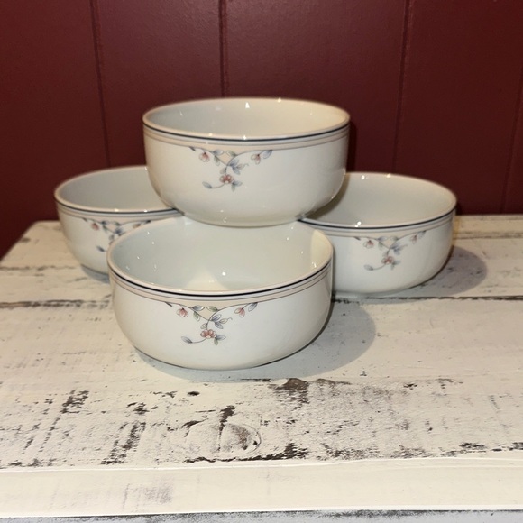 Princess House | Dining | Princess House Heritage Blossom Bowls Set Of ...